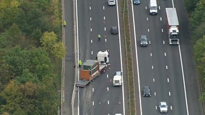 Helicopter footage shows M4 fatal crash scene - BBC News