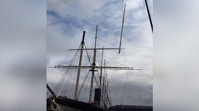 When thousands watched Brunel's great ship return to Bristol - BBC News