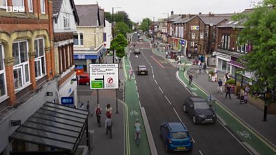 Images revealed of new Manchester cycle lanes - BBC News
