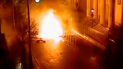 Londonderry bomb: The moment a bomb exploded - BBC News