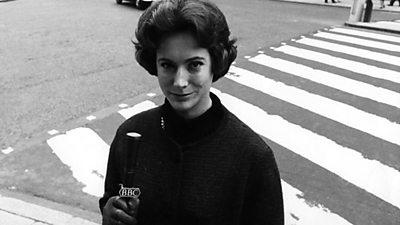 Nan Winton: First woman to read BBC TV news dies - BBC News