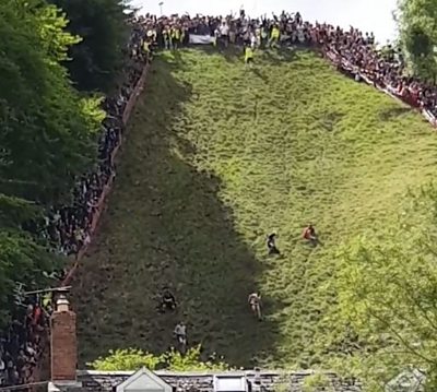 'Final' cheese rolling for Gloucestershire winner Chris Anderson - BBC News