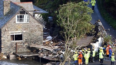 Boscastle flooding: 15 years on - BBC Weather