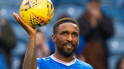 Watch: Jermain Defoe nets Rangers hat-trick against Hamilton - BBC Sport