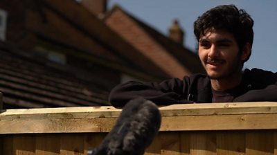 Life for teenagers in lockdown - BBC News