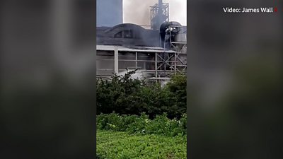 Explosion at Erith oil factory injures three - BBC News