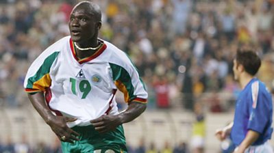Papa Bouba Diop goal stuns France at 2002 World Cup - BBC Sport