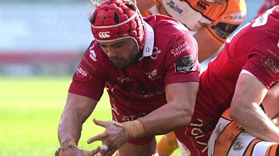 Josh Macleod: Getting hit 'part and parcel' of rugby - BBC Sport