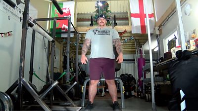 World's Strongest Man: Wales' first entry in 25 years - BBC News