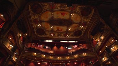 New look for Grand Opera House - BBC News