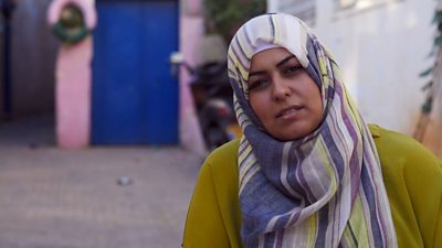 The Jews dressing as Muslims to get around a prayer ban - BBC News