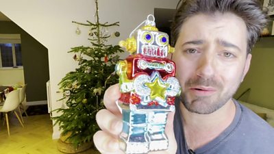 What to do with your tree once Christmas is over - BBC Newsround