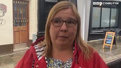 Wali Tomos yn ysbrydoli'r hogia cyn eu gêm agoriadol yn Ewro 2016 - BBC ...