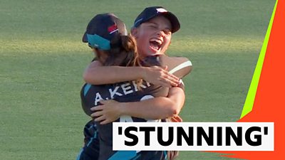 Women's T20 World Cup: Beth Mooney goes early to 'stunning' catch from ...