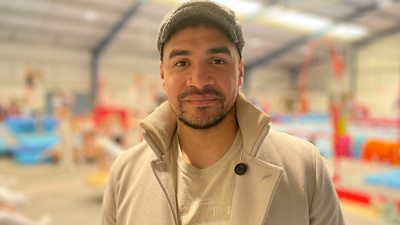 Louis Smith: Olympian hopes visit to young gymnasts will inspire - BBC News