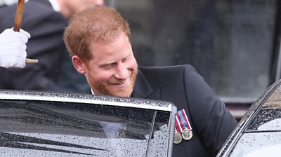 MP probe 'mistakenly' offered witnesses anonymity - BBC News