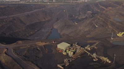 Coal mining: What is Ffos-y-Fran and why is it closing? - BBC News