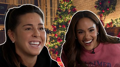 BBC Sport pundits Alex Scott & Fara Williams exchange funny Christmas ...