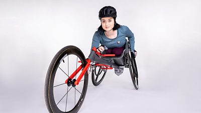 Blue Peter star Abby Cook embarks on thrilling London Marathon 2024 ...