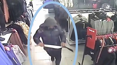 James Quigley's killer carries knife through Ipswich shop - BBC News