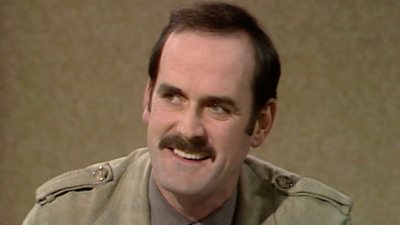 BBC Archive 1977: How a Torquay hotel inspired Fawlty Towers - BBC