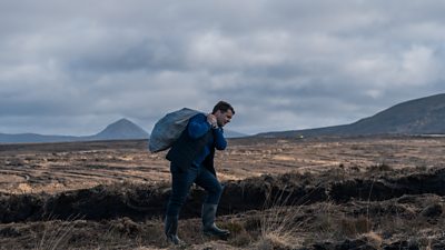 BBC releases first-look pictures for new crime drama Crá, starring Dónall Ó Héalai and Alex Murphy