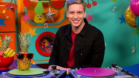 CBeebies Bedtime Stories - A-E: George Ezra - Kitchen Disco - BBC iPlayer