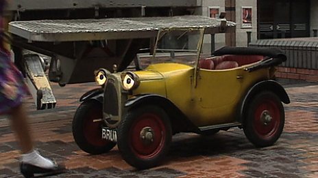 BBC iPlayer - Brum - Series 1: 1. Brum to the Rescue