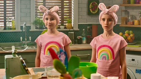 Princess Mirror-Belle - Series 1: 1. Dragon Pox - BBC iPlayer