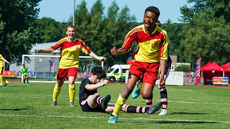 Jamie Johnson - Series 7: 7. Go Together - BBC iPlayer
