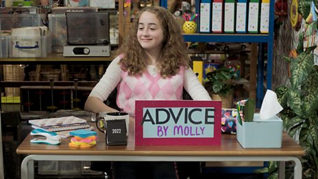 Molly and Mack - Series 5: 2. Molly's Stall - BBC iPlayer