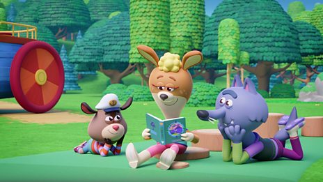 Piggy Builders - Series 1: 33. Fine Forest Gift Tree - BBC iPlayer