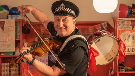 Balamory - Series 1: 1. One-Man Band - Signed - BBC iPlayer