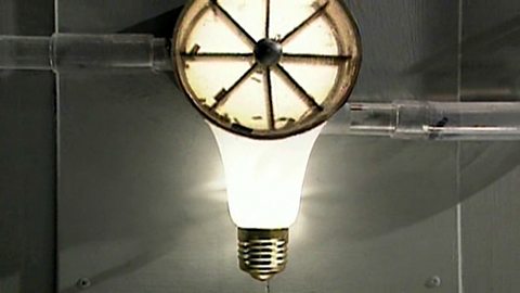 BBC Two - Science Clips - Clips