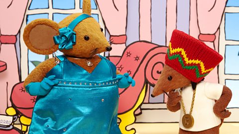 CBeebies - Schedules, Monday 2 December 2013