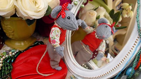 CBeebies Radio - Show Me Show Me, Miss Mouse's Tail Tale