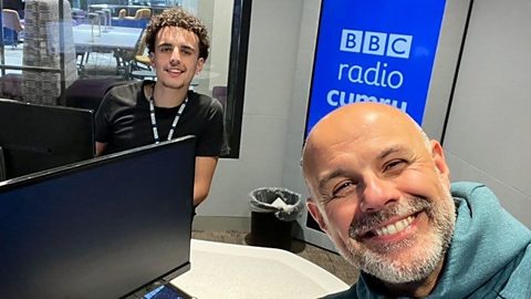 BBC Radio Cymru - Dros Ginio