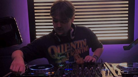 BBC Radio Northampton - Schedules