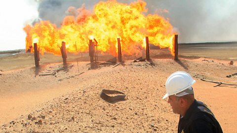 BBC World Service - BBC OS, Iraq gas flaring: The Rumaila oil field story