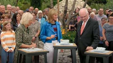 BBC One - Antiques Roadshow - Geoffrey Munn