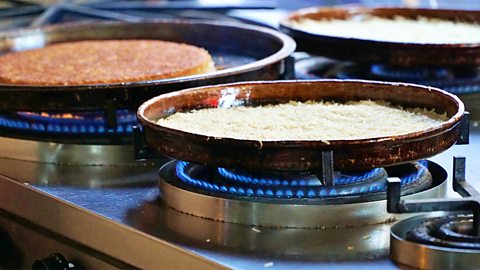 Künefe: The beloved dessert rebuilding Turkey