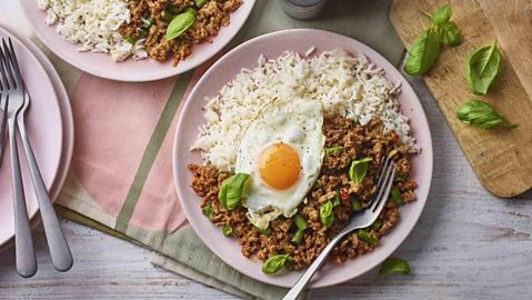 Van life: How to set up the perfect campervan kitchen - BBC Food