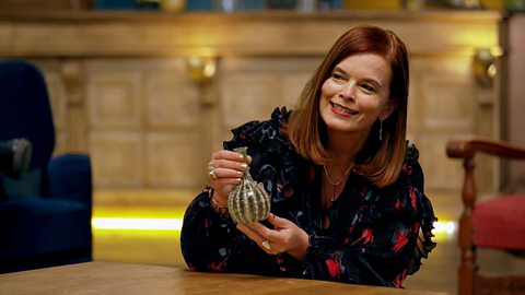 BBC One - The Bidding Room, Series 5, Murano Vase