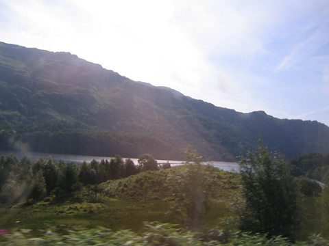 BBC Radio nan Gàidheal - Cuairt MhicIlleMhìcheil - Sgeulachdan