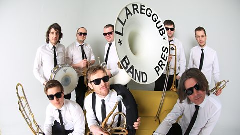 BBC Radio Cymru - Gwybodaeth - Trac yr Wythnos: Band Pres Llareggub ...