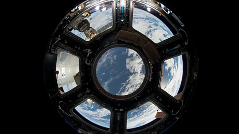 A conversation with a space station crew