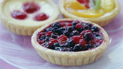 The curious chemistry of custard