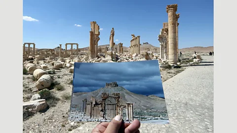 Heartbreaking before and after photos of Palmyra ruins