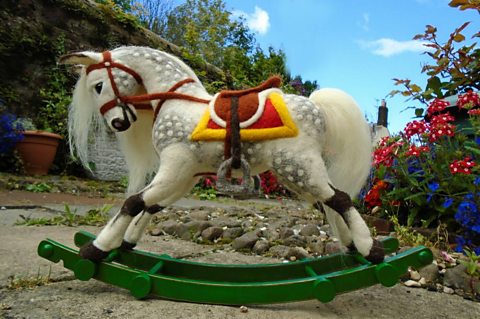 BBC Arts - Get Creative - Never felt so good: Turning sheep fleece into ...