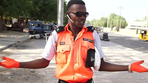 Portrait d'un agent de la circulation pas comme les autres... - BBC ...